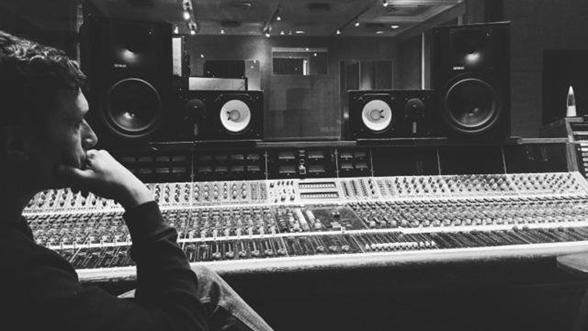 Andy Chatterley - Escape Artist Management